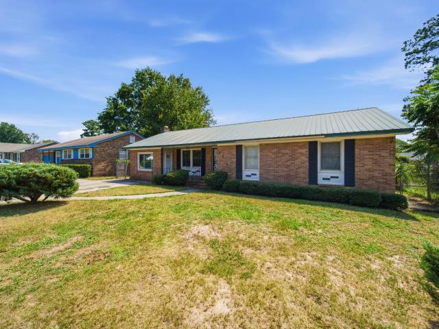 233 Redwood Court