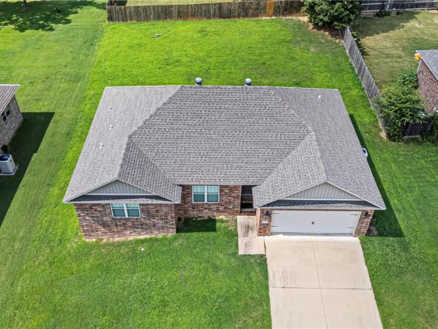 233 Redwood Lane