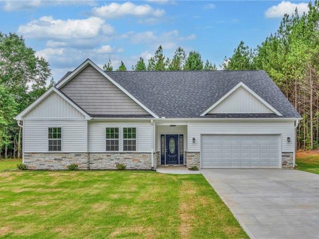 233 Reidville Rd, Williamston, SC 29697