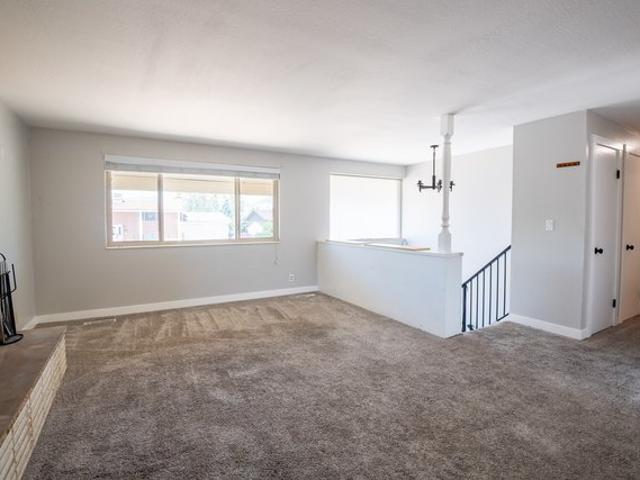 233 W 5250 S, Washington Terrace, UT 84405