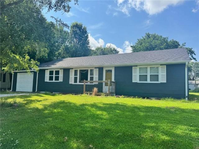 233 W 5th St, Adrian, MO 64720 | MLS #2591 | Compass