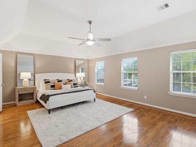 233 W 26th Street