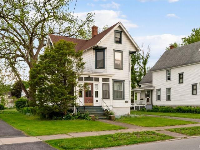 233 W Walnut Street