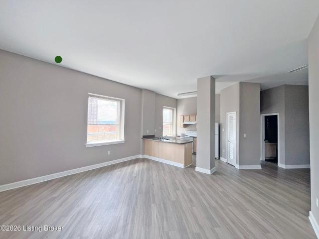 233 W Broadway 705