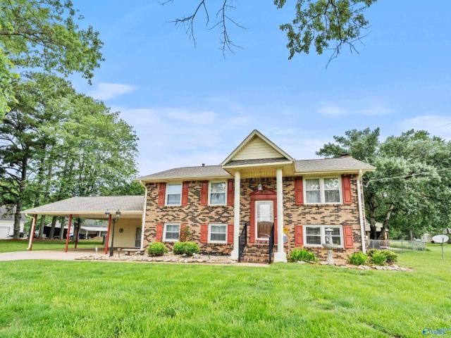 233 West Limestone Road