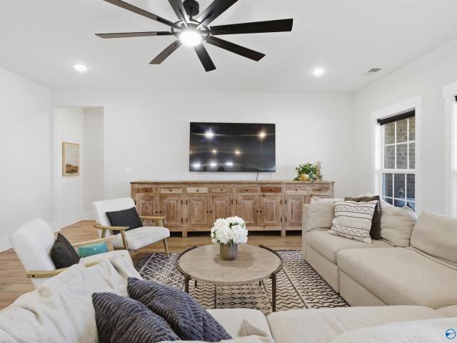 233 White Horse Way