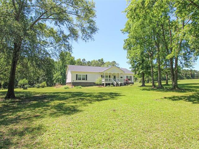 233 Taylor Cemetery Rd, Moscow, TX 75960