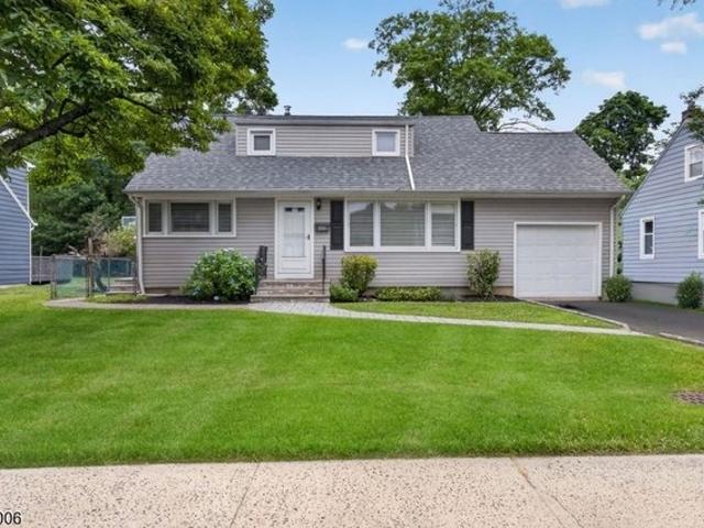 233 Terrill Rd, Fanwood, NJ 07023