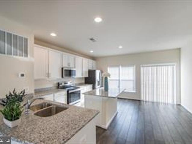 233 Upper Brook Terrace