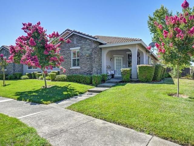 2344 Bay Horse Ln, Sacramento, CA 95835