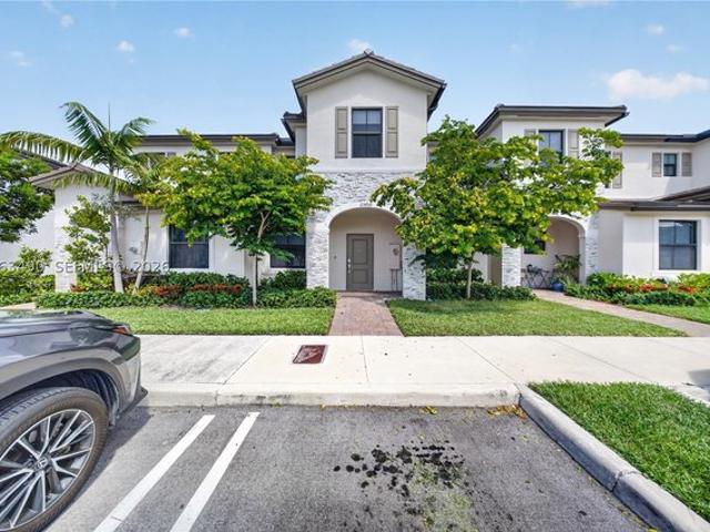 23450 SW 127th Pl, Homestead, FL 33032