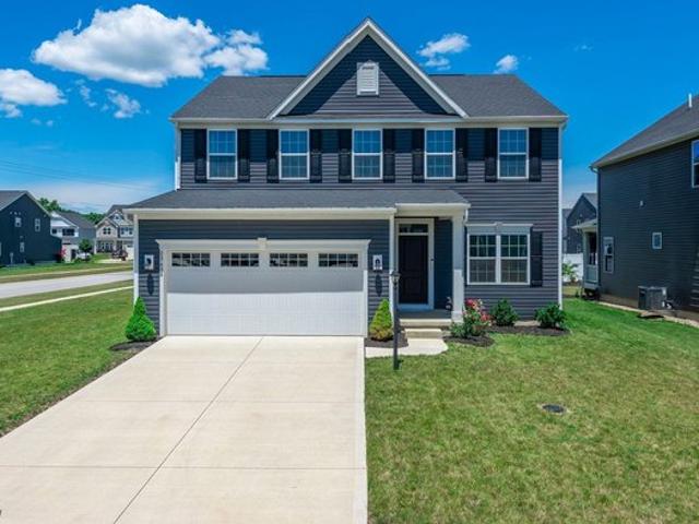23452 Daisey Dr, Columbia Station, OH 44028