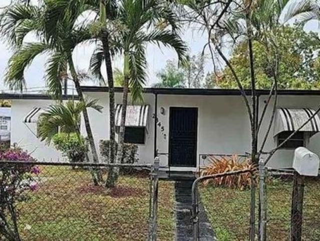 2345 NW 161st St, Miami Gardens, FL 33054