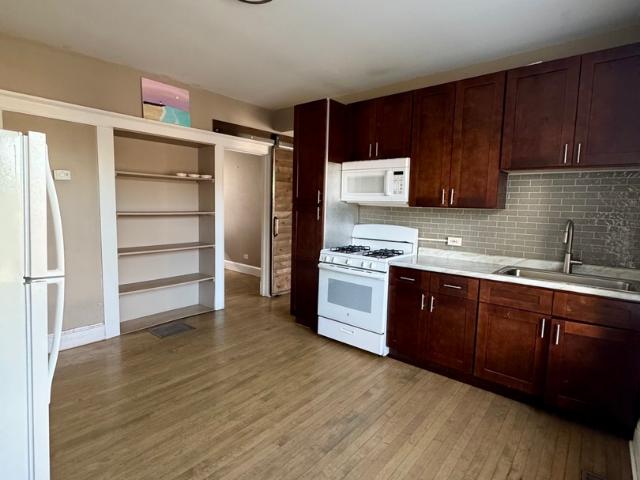 2345 Cuyler Avenue # 2R