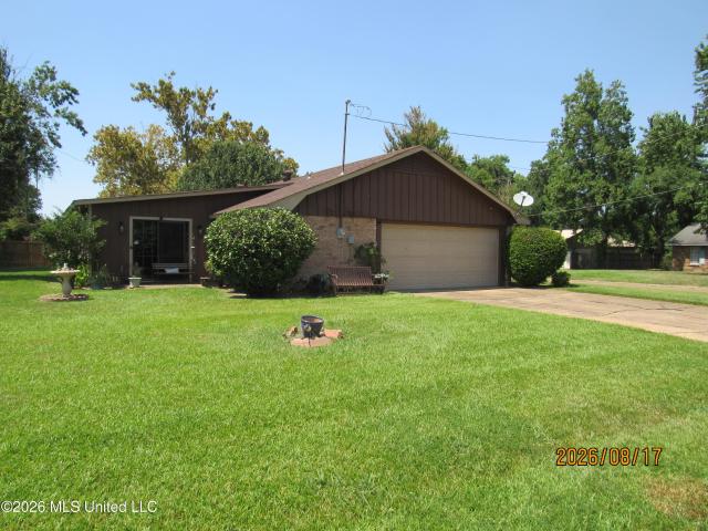 2345 E Clubview Circle