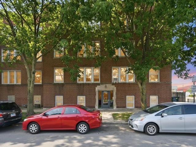 2345 W Glenlake Ave Unit 3, Chicago, IL 60659