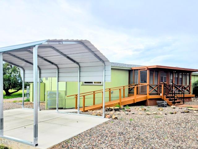 2346 N Mustang Heights Road