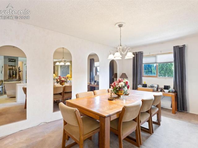2346 Laramie Drive