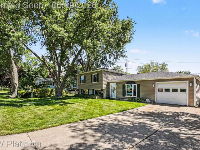2346 Riverwood Drive