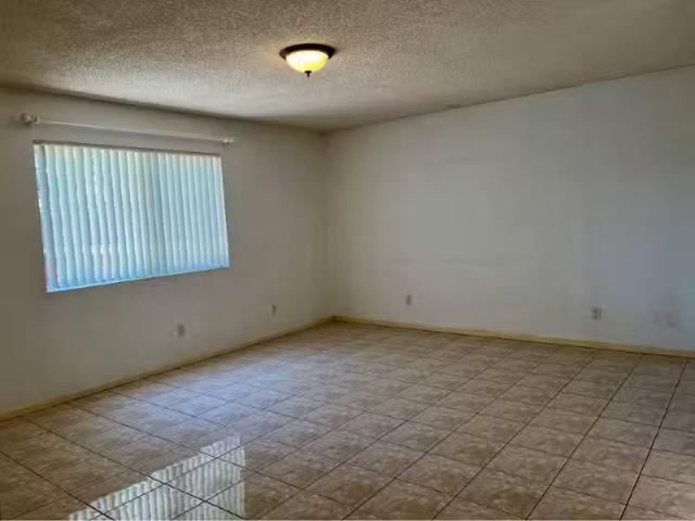2346 Seabright Ave Houses in Long Beach, CA