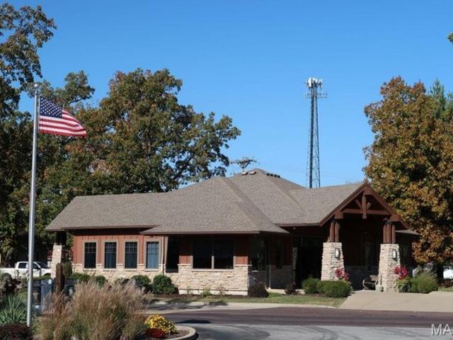 2346 W Squire Rd, Marthasville, MO 63357