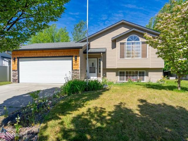 2347 N Bunchgrass Dr, Post Falls, ID 83854