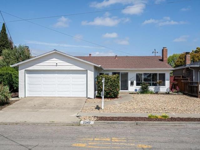 2347 Bennington Ln, Hayward, CA 94545