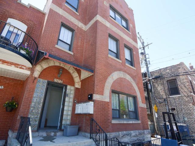 2347 W 24th Pl, Unit 1R, Chicago, IL 60608 | MLS #12613 | Compass