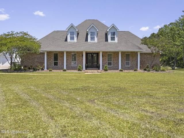 23480 Arcadia Farm Rd, Pass Christian, MS 39571