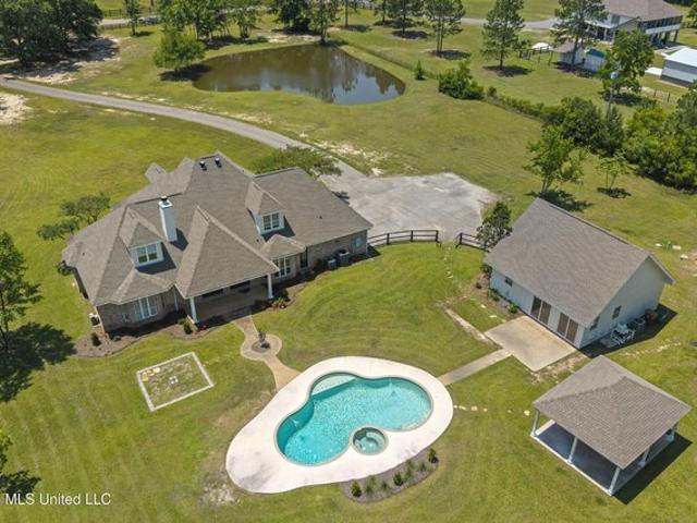23480 Arcadia Farm Rd, Pass Christian, MS 39571