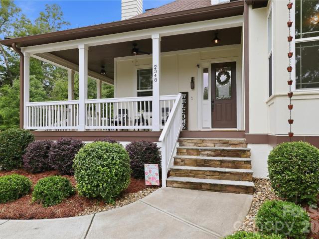 2348 Oak Grove Circle