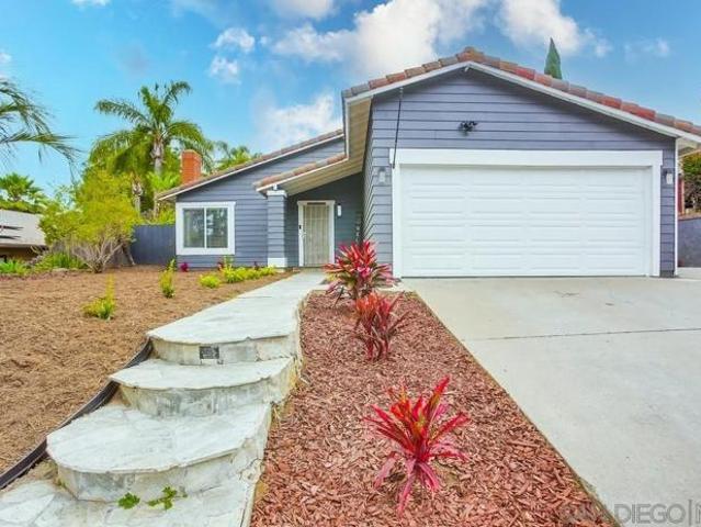 2348 Autumn Dr, Oceanside, CA 92056