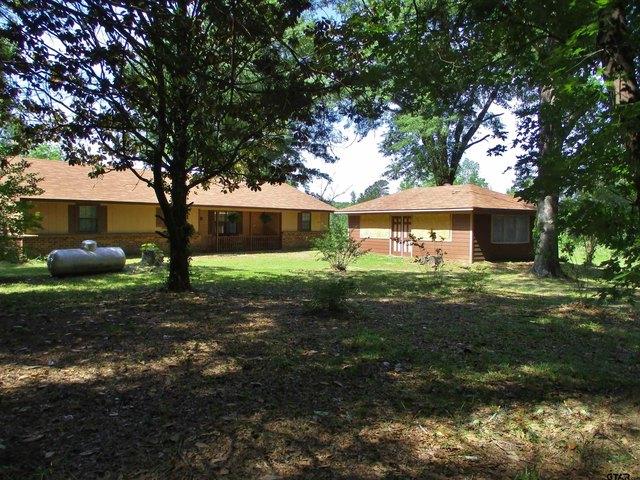 2348 FM 123, De Berry, TX 75639