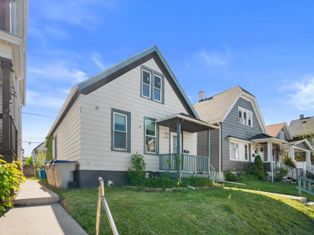 2348 S 16th St