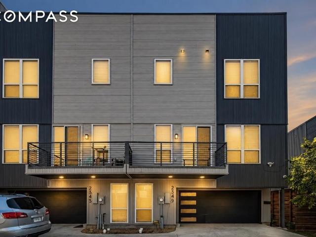 2349 N Carroll Ave, Dallas, TX
