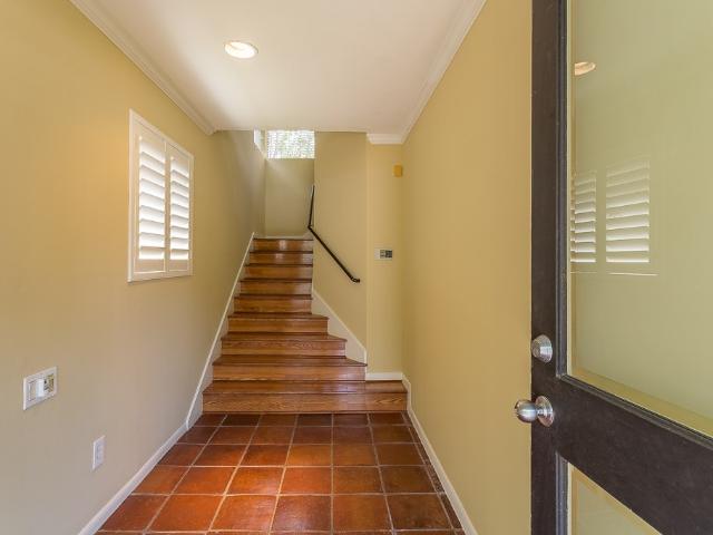 2349 Albans Road 2