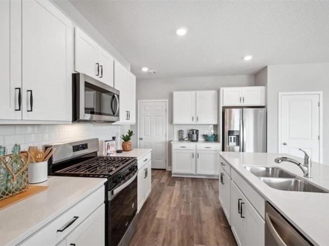 2349 Pleasant Ave, Shakopee, MN 55379