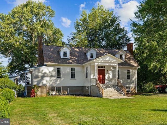 2349 Skinkers Neck Road