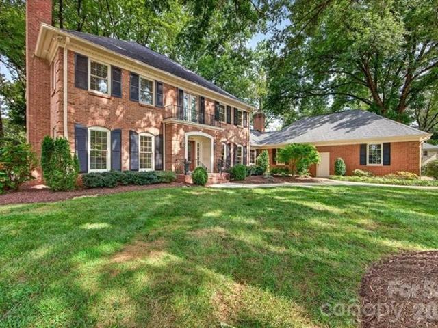 2349 Thetford Ct, Charlotte, NC 28211