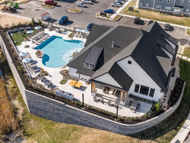 2340 Hadley Blvd # 208