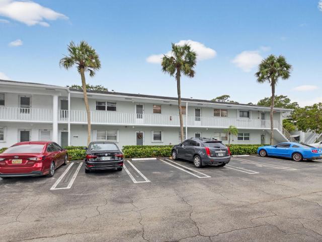 2340 SW 22nd Ave, Unit 312, Delray Beach, FL 33445 | MLS #B26005