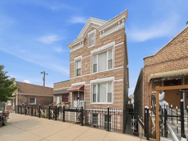 2340 W 21st Place