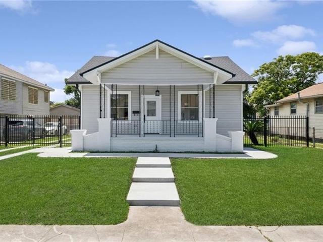 2340 Wisteria St, New Orleans, LA 70122