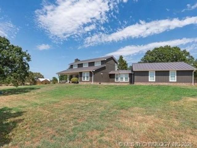 23419 Brangus Rd, Tecumseh, OK 74873