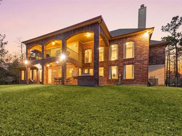23421 Cannondale Loop, Montgomery, TX 77316