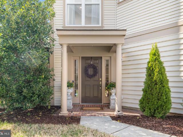 23427 Spice Bush Terrace