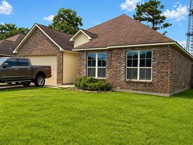 23426 Conifer Dr, Denham Springs, LA 70726