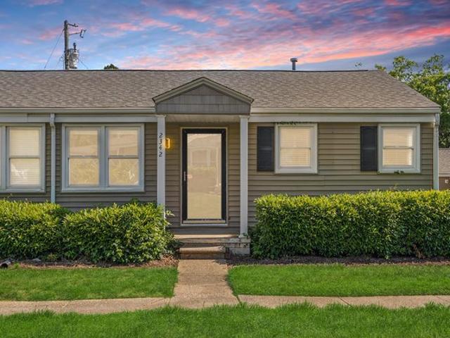 2342 Bernard St, Raleigh, NC 27608
