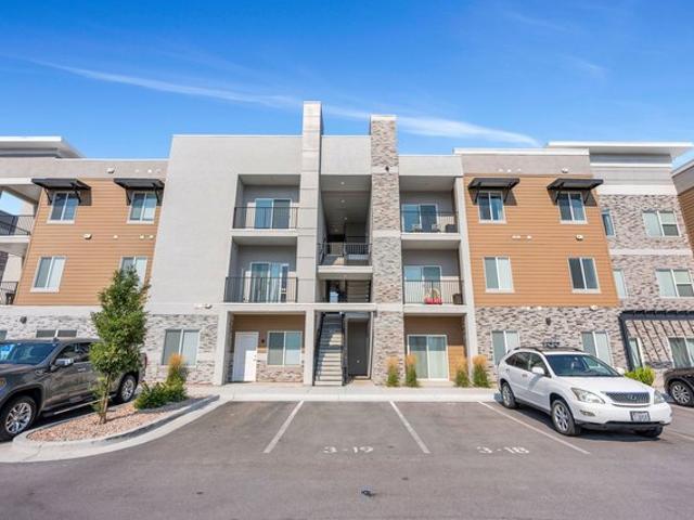 2342 E 830 S Unit 28, Spanish Fork, UT 84660