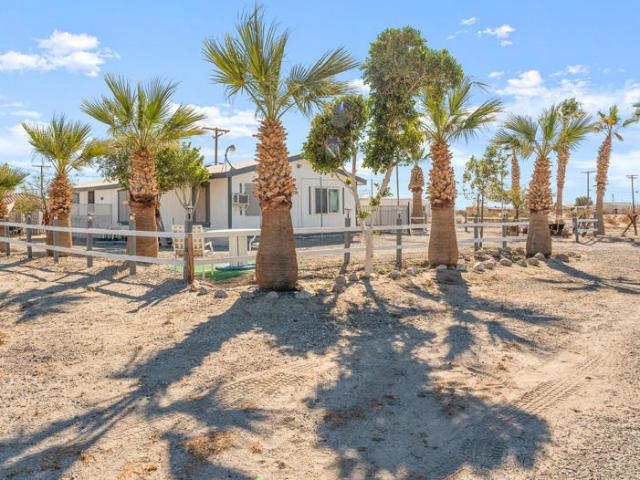 2342 Sand Jewel Avenue